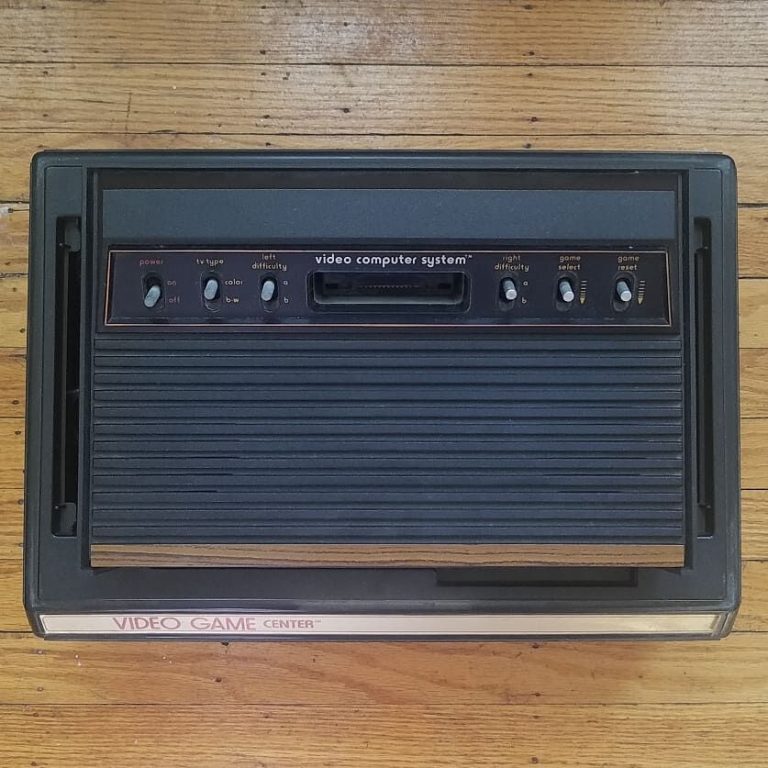 Digging Video Games (Atari Storage Unit) – Nostalgia King